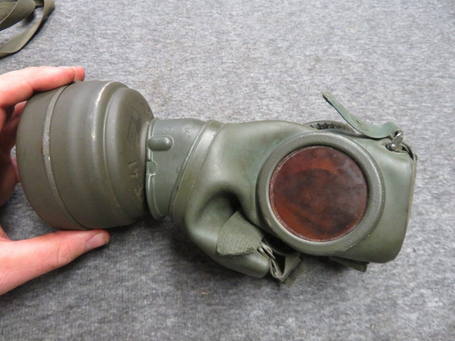WWII GERMAN M38 GAS MASK W/ CAN & SPARE LENSES - Eisel Armory