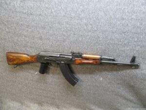 Eisel Armory - Buy sell trade and appraise