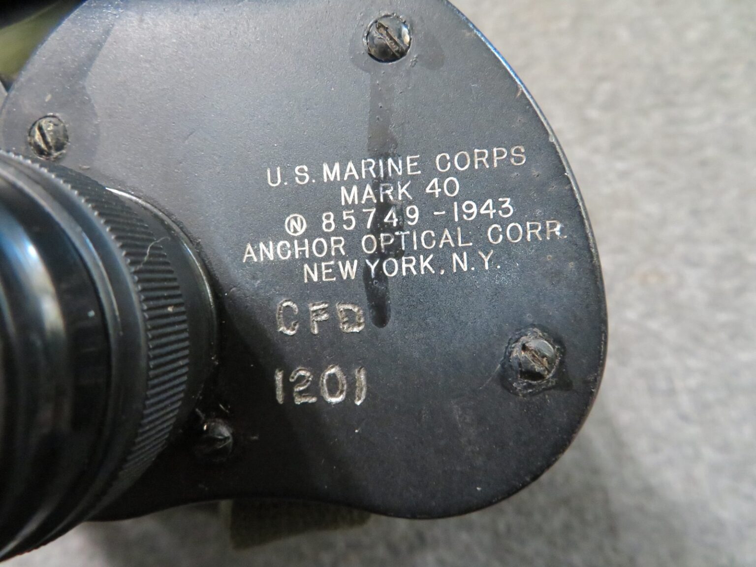 WWII U.S. MARINE CORPS MARK 40 BINOCULARS – DATED 1943 - Eisel Armory